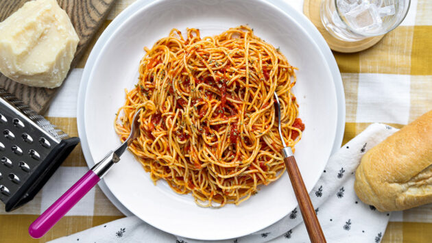 Peperoncino Spaghetti - Tiger-Corporation